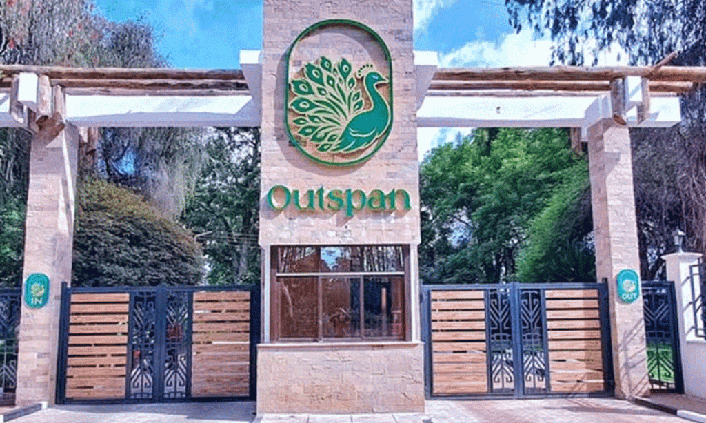 Outspan Kenya: Relaxation and Comfort | Steve & Richard Safaris